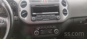 Grey Volkswagen Golf Plus 2012 in Riga, with an engine capacity of 1.20 L and mileage of 0 thousand km for 4900 €, photo 12 on AUTOMOTO.COM.LV