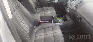 Grey Volkswagen Golf Plus 2012 in Riga, with an engine capacity of 1.20 L and mileage of 0 thousand km for 4900 €, photo 19 on AUTOMOTO.COM.LV