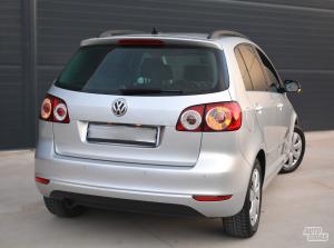 Pelēks Volkswagen Golf Plus 2012 Klaipėda, ar dzinēja tilpumu 1.60 L un nobraukumu 255 tūkst. km par 4550 €, foto 4 vietnē AUTOMOTO.COM.LV