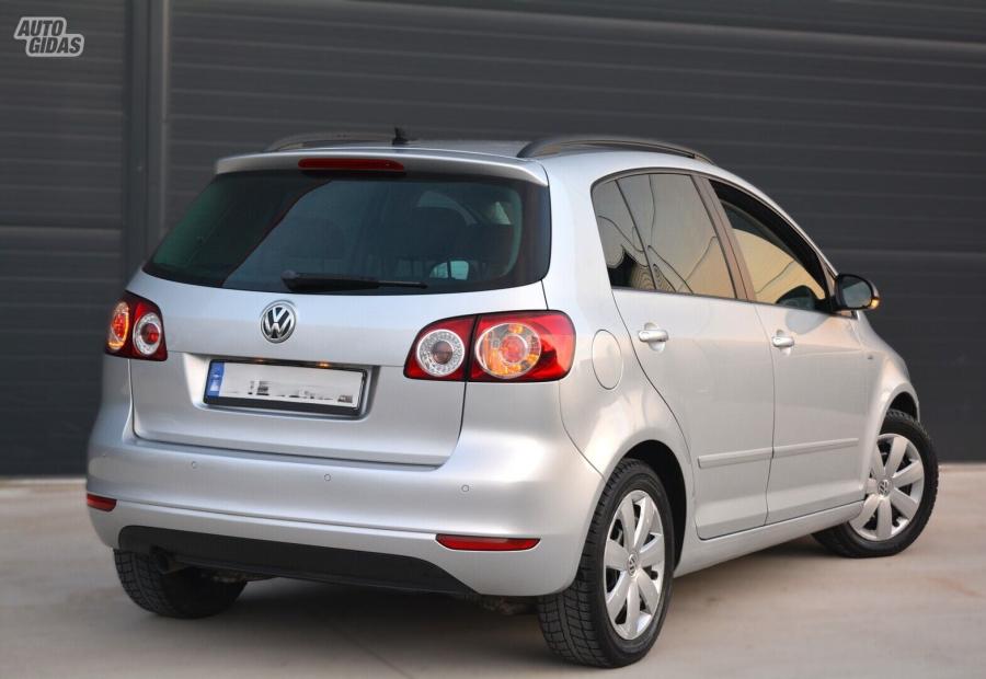 Pelēks Volkswagen Golf Plus 2012 Klaipėda, ar dzinēja tilpumu 1.60 L un nobraukumu 255 tūkst. km par 4550 €, foto 7 vietnē AUTOMOTO.COM.LV