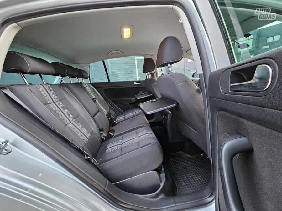 Pelēks Volkswagen Golf Plus 2012 Klaipėda, ar dzinēja tilpumu 1.60 L un nobraukumu 255 tūkst. km par 4550 €, foto 19 vietnē AUTOMOTO.COM.LV