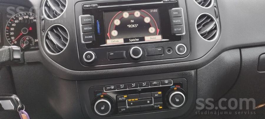 Pelēks Volkswagen Golf Plus 2012 Rīga, ar dzinēja tilpumu 1.20 L un nobraukumu 0 tūkst. km par 6100 €, foto 12 vietnē AUTOMOTO.COM.LV