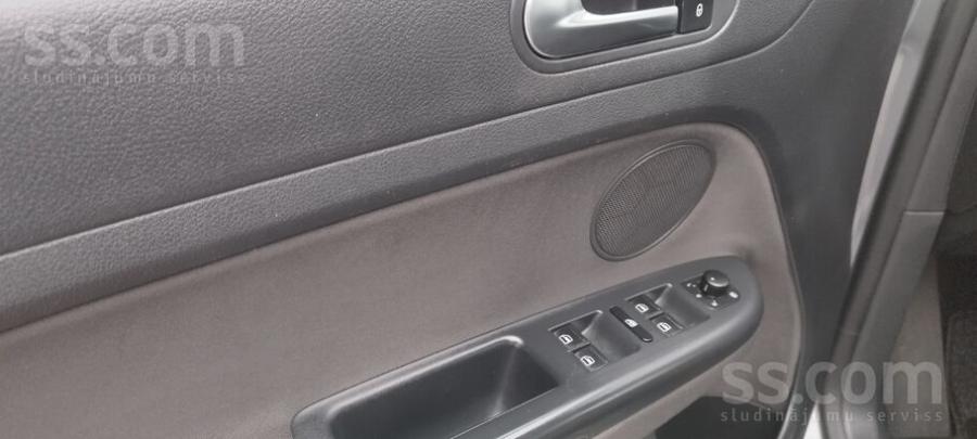 Pelēks Volkswagen Golf Plus 2012 Rīga, ar dzinēja tilpumu 1.20 L un nobraukumu 0 tūkst. km par 6100 €, foto 15 vietnē AUTOMOTO.COM.LV