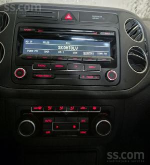 Grey Volkswagen Golf Plus 2012 in Jekabpils, with an engine capacity of 1.60 L and mileage of 224 thousand km for 4200 €, photo 19 on AUTOMOTO.COM.LV