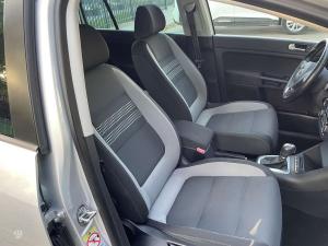 Grey Volkswagen Golf Plus 2013 in Kaunas, with an engine capacity of 1.60 L and mileage of 101 thousand km for 6590 €, photo 16 on AUTOMOTO.COM.LV