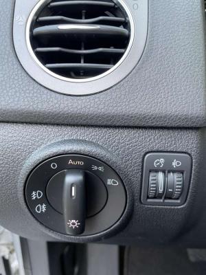 Grey Volkswagen Golf Plus 2013 in Kaunas, with an engine capacity of 1.60 L and mileage of 101 thousand km for 6590 €, photo 23 on AUTOMOTO.COM.LV