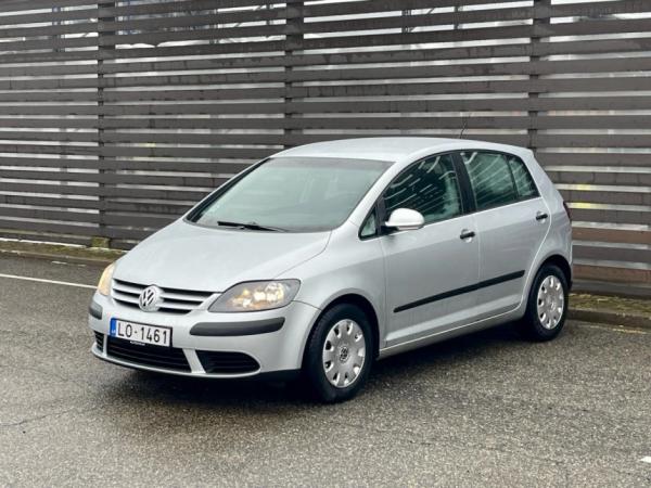 Pelēks Volkswagen Golf Plus 2005 Rīga, ar dzinēja tilpumu 1.90 L un nobraukumu 0 tūkst. km par 2600 €, foto 1 vietnē AUTOMOTO.COM.LV