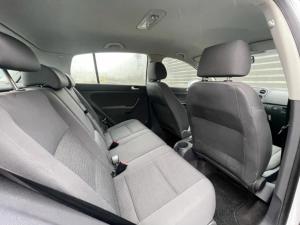 Pelēks Volkswagen Golf Plus 2005 Rīga, ar dzinēja tilpumu 1.90 L un nobraukumu 0 tūkst. km par 2600 €, foto 9 vietnē AUTOMOTO.COM.LV