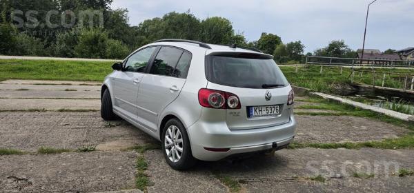 Grey Volkswagen Golf Plus 2013 in Liepaja, with an engine capacity of 2.00 L and mileage of 246 thousand km for 4500 €, photo 3 on AUTOMOTO.COM.LV