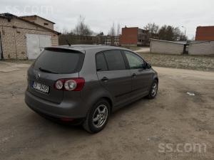 Grey Volkswagen Golf Plus 2007 in Ludza, with an engine capacity of 1.90 L and mileage of 158 thousand km for 4550 €, photo 9 on AUTOMOTO.COM.LV