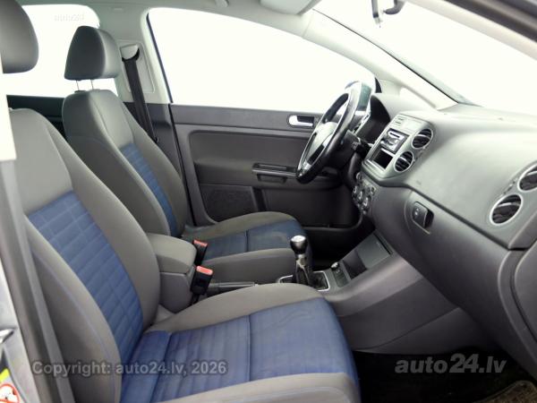 Pelēks Volkswagen Golf Plus 2007 Tallina, ar dzinēja tilpumu 1.60 L un nobraukumu 221 tūkst. km par 799 €, foto 6 vietnē AUTOMOTO.COM.LV