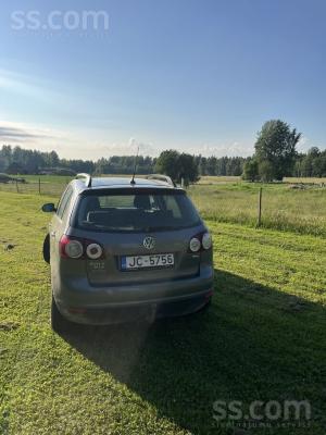 Pelēks Volkswagen Golf Plus 2007 Limbaži, ar dzinēja tilpumu 1.90 L un nobraukumu 458 tūkst. km par 850 €, foto 4 vietnē AUTOMOTO.COM.LV