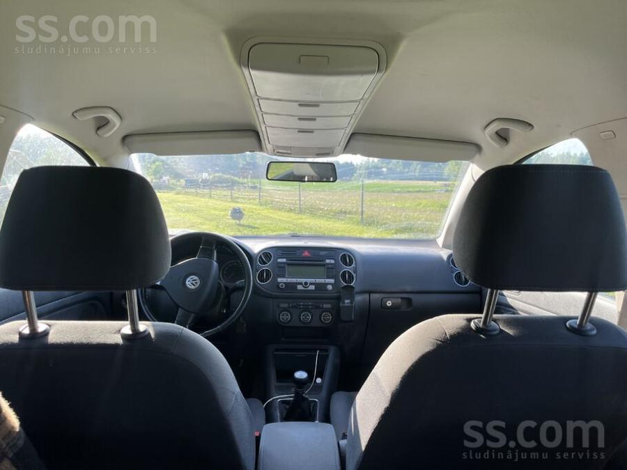 Pelēks Volkswagen Golf Plus 2007 Limbaži, ar dzinēja tilpumu 1.90 L un nobraukumu 458 tūkst. km par 850 €, foto 6 vietnē AUTOMOTO.COM.LV