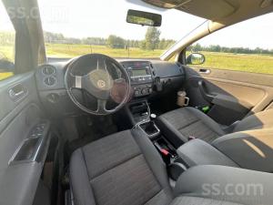 Pelēks Volkswagen Golf Plus 2007 Limbaži, ar dzinēja tilpumu 1.90 L un nobraukumu 458 tūkst. km par 850 €, foto 7 vietnē AUTOMOTO.COM.LV