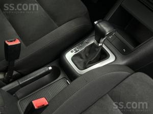Pelēks Volkswagen Golf Plus 2010 Cēsis, ar dzinēja tilpumu 1.40 L un nobraukumu 230 tūkst. km par 5800 €, foto 15 vietnē AUTOMOTO.COM.LV