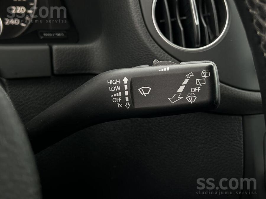 Pelēks Volkswagen Golf Plus 2010 Cēsis, ar dzinēja tilpumu 1.40 L un nobraukumu 230 tūkst. km par 5800 €, foto 24 vietnē AUTOMOTO.COM.LV