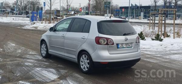 Volkswagen Golf Plus 2005 Rīga, ar dzinēja tilpumu 2.00 L un nobraukumu 354 tūkst. km par 2450 €, foto 3 vietnē AUTOMOTO.COM.LV