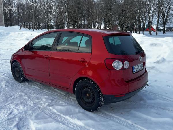 Volkswagen Golf Plus 2005 Rietavas, ar dzinēja tilpumu 1.60 L un nobraukumu 208 tūkst. km par 1970 €, foto 5 vietnē AUTOMOTO.COM.LV