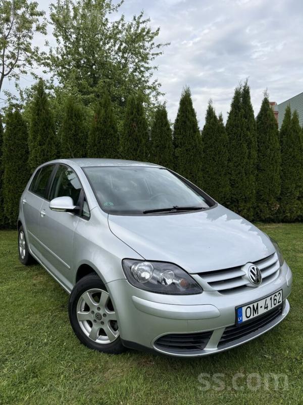 Volkswagen Golf Plus 2005 Balvi, ar dzinēja tilpumu 1.90 L un nobraukumu 250 tūkst. km par 2999 €, foto 2 vietnē AUTOMOTO.COM.LV