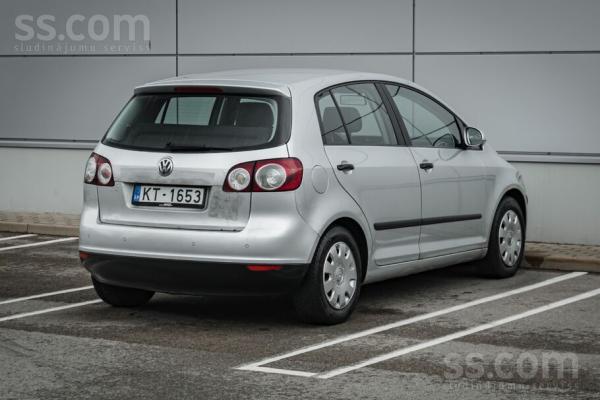 Volkswagen Golf Plus 2005 Rīga, ar dzinēja tilpumu 1.40 L un nobraukumu 0 tūkst. km par 995 €, foto 4 vietnē AUTOMOTO.COM.LV