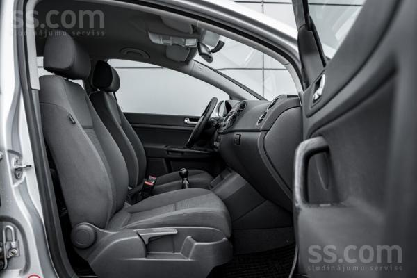 Volkswagen Golf Plus 2005 Rīga, ar dzinēja tilpumu 1.40 L un nobraukumu 0 tūkst. km par 995 €, foto 9 vietnē AUTOMOTO.COM.LV