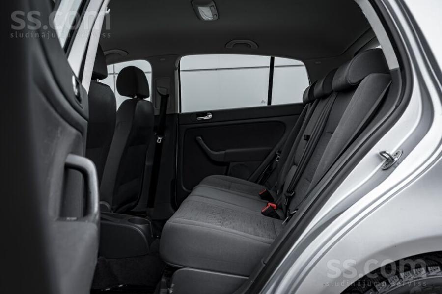 Volkswagen Golf Plus 2005 Rīga, ar dzinēja tilpumu 1.40 L un nobraukumu 0 tūkst. km par 995 €, foto 11 vietnē AUTOMOTO.COM.LV