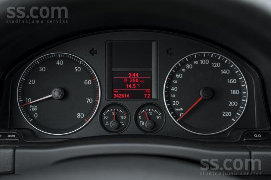 Volkswagen Golf Plus 2005 Rīga, ar dzinēja tilpumu 1.40 L un nobraukumu 0 tūkst. km par 995 €, foto 15 vietnē AUTOMOTO.COM.LV