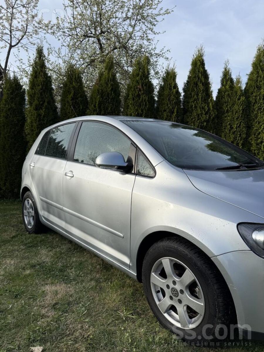 Volkswagen Golf Plus 2005 Gulbene, ar dzinēja tilpumu 1.90 L un nobraukumu 250 tūkst. km par 2900 €, foto 5 vietnē AUTOMOTO.COM.LV