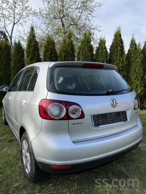 Volkswagen Golf Plus 2005 Gulbene, ar dzinēja tilpumu 1.90 L un nobraukumu 250 tūkst. km par 2900 €, foto 8 vietnē AUTOMOTO.COM.LV