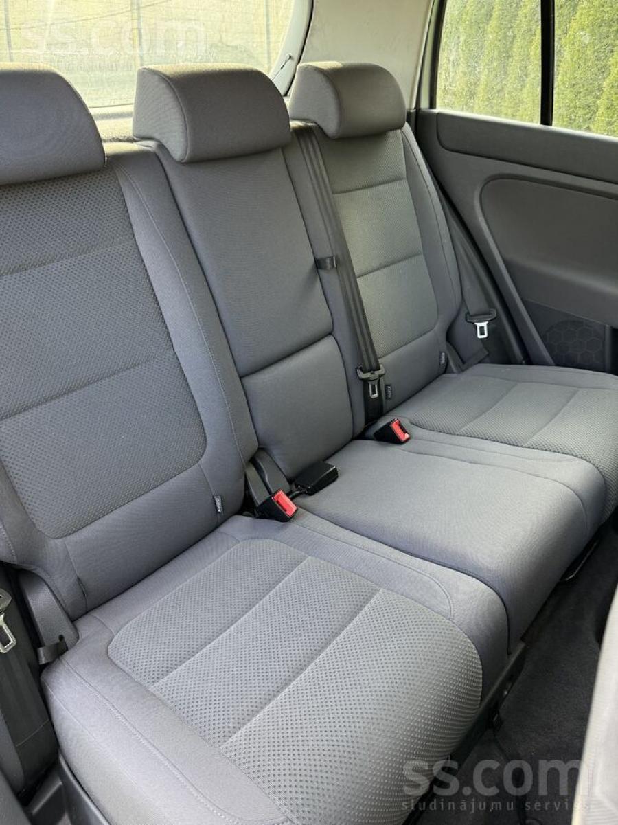 Volkswagen Golf Plus 2005 Gulbene, ar dzinēja tilpumu 1.90 L un nobraukumu 250 tūkst. km par 2900 €, foto 14 vietnē AUTOMOTO.COM.LV
