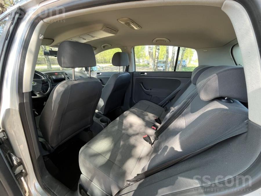 Volkswagen Golf Plus 2005 in Riga, with an engine capacity of 1.90 L and mileage of 0 thousand km for 690 €, photo 8 on AUTOMOTO.COM.LV