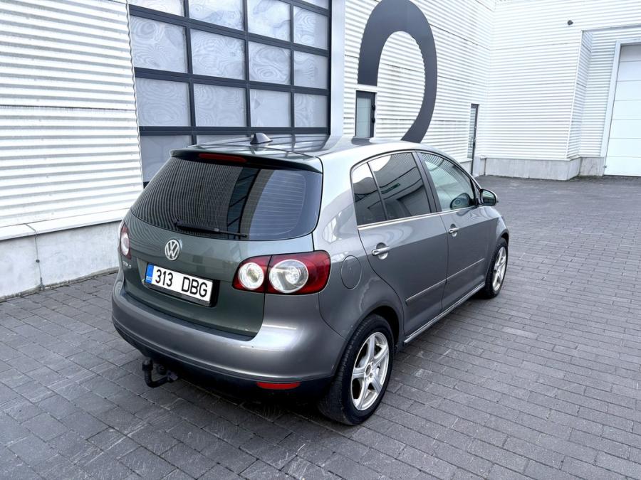 Volkswagen Golf Plus 2005 in Tallinn, with an engine capacity of 2.00 L and mileage of 302 thousand km for 2199 €, photo 20 on AUTOMOTO.COM.LV