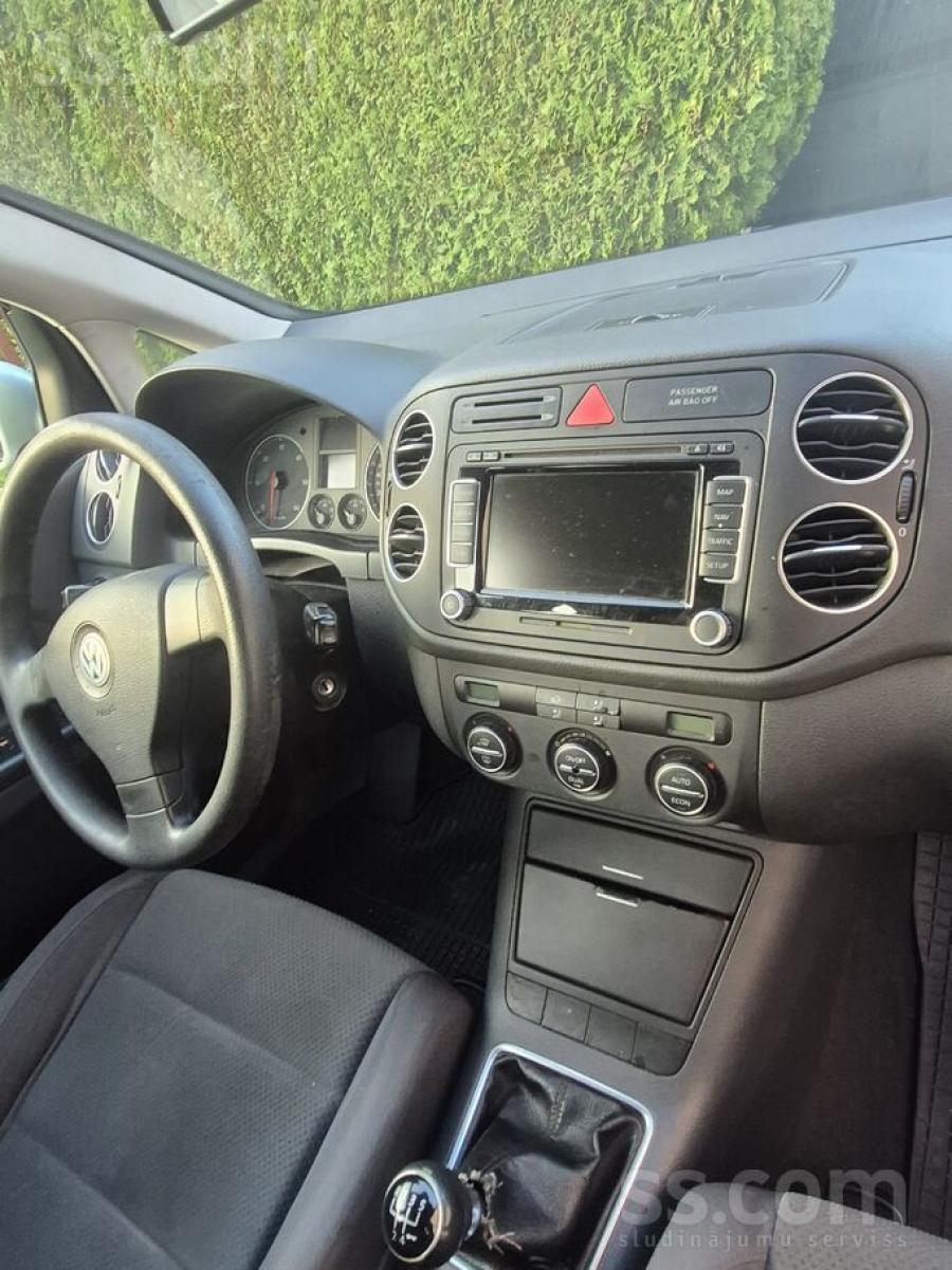 Volkswagen Golf Plus 2006 Talsi, ar dzinēja tilpumu 1.90 L un nobraukumu 351 tūkst. km par 1650 €, foto 5 vietnē AUTOMOTO.COM.LV