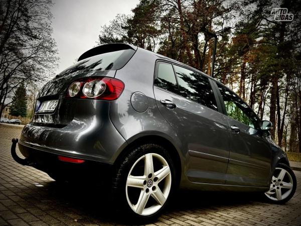Volkswagen Golf Plus 2006 Alīta, ar dzinēja tilpumu 2.00 L un nobraukumu 310 tūkst. km par 3399 €, foto 3 vietnē AUTOMOTO.COM.LV