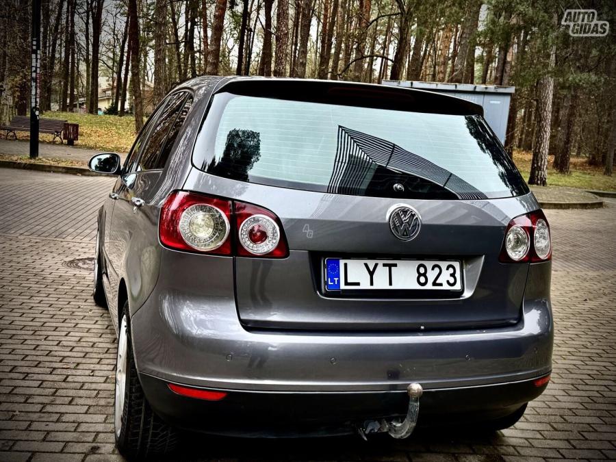 Volkswagen Golf Plus 2006 in Alytus, with an engine capacity of 2.00 L and mileage of 310 thousand km for 2699 €, photo 18 on AUTOMOTO.COM.LV