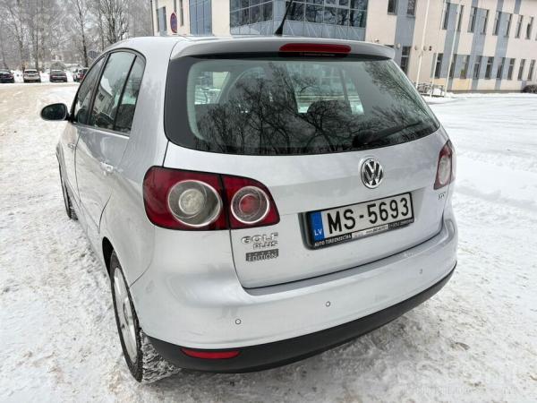 Volkswagen Golf Plus 2006 in Jelgava, with an engine capacity of 1.90 L and mileage of 236 thousand km for 2450 €, photo 2 on AUTOMOTO.COM.LV