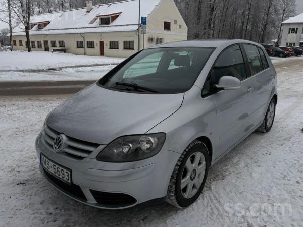 Volkswagen Golf Plus 2006 in Jelgava, with an engine capacity of 1.90 L and mileage of 236 thousand km for 2450 €, photo 3 on AUTOMOTO.COM.LV