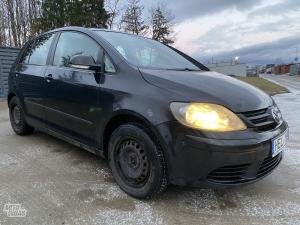 Volkswagen Golf Plus 2006 Kauņa, ar dzinēja tilpumu 1.90 L un nobraukumu 368 tūkst. km par 1250 €, foto  vietnē AUTOMOTO.COM.LV