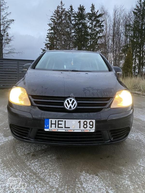 Volkswagen Golf Plus 2006 in Kaunas, with an engine capacity of 1.90 L and mileage of 368 thousand km for 1250 €, photo 2 on AUTOMOTO.COM.LV