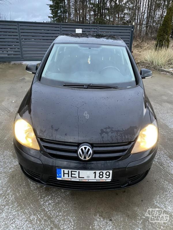 Volkswagen Golf Plus 2006 in Kaunas, with an engine capacity of 1.90 L and mileage of 368 thousand km for 1250 €, photo 3 on AUTOMOTO.COM.LV