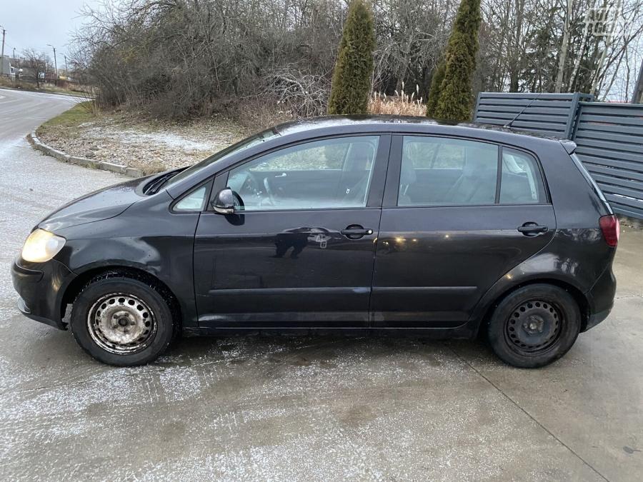 Volkswagen Golf Plus 2006 in Kaunas, with an engine capacity of 1.90 L and mileage of 368 thousand km for 1250 €, photo 7 on AUTOMOTO.COM.LV