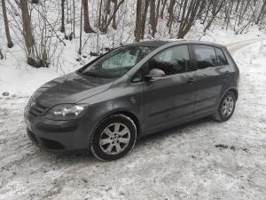 Volkswagen Golf Plus 2006 Kauņa, ar dzinēja tilpumu 2.00 L un nobraukumu 275 tūkst. km par 2700 €, foto 5 vietnē AUTOMOTO.COM.LV