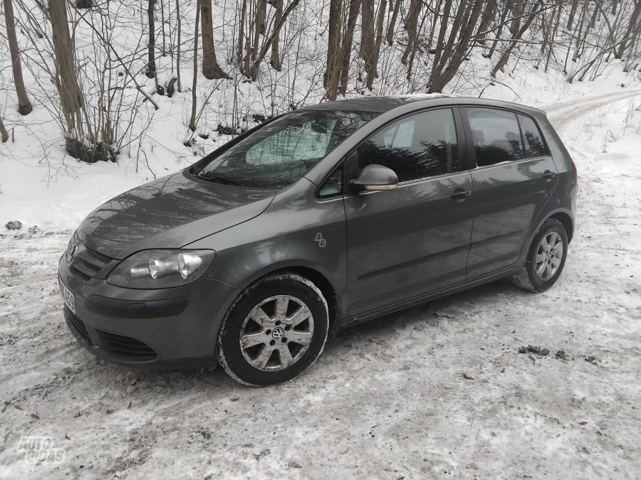 Volkswagen Golf Plus 2006 Kauņa, ar dzinēja tilpumu 2.00 L un nobraukumu 275 tūkst. km par 2700 €, foto 5 vietnē AUTOMOTO.COM.LV