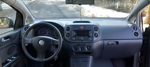 Volkswagen Golf Plus 2006 in Vilnius, with an engine capacity of 1.90 L and mileage of 247 thousand km for 1500 €, photo 6 on AUTOMOTO.COM.LV