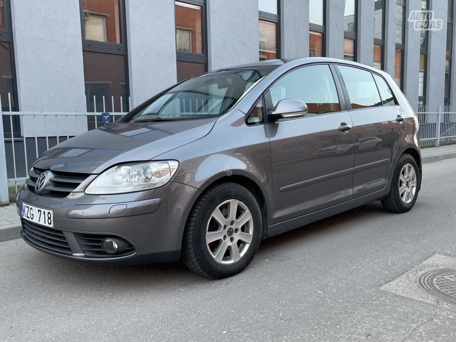 Volkswagen Golf Plus 2006 in Vilnius, with an engine capacity of 2.00 L and mileage of 287 thousand km for 3000 €, photo 3 on AUTOMOTO.COM.LV