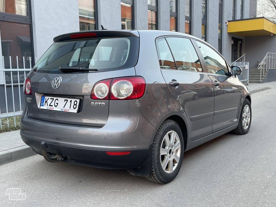 Volkswagen Golf Plus 2006 in Vilnius, with an engine capacity of 2.00 L and mileage of 287 thousand km for 3000 €, photo 7 on AUTOMOTO.COM.LV