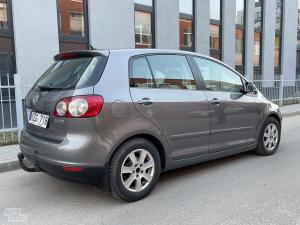 Volkswagen Golf Plus 2006 in Vilnius, with an engine capacity of 2.00 L and mileage of 287 thousand km for 3000 €, photo 9 on AUTOMOTO.COM.LV