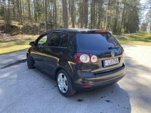 Volkswagen Golf Plus 2006 in Ignalina, with an engine capacity of 2.00 L and mileage of 284 thousand km for 2000 €, photo 7 on AUTOMOTO.COM.LV