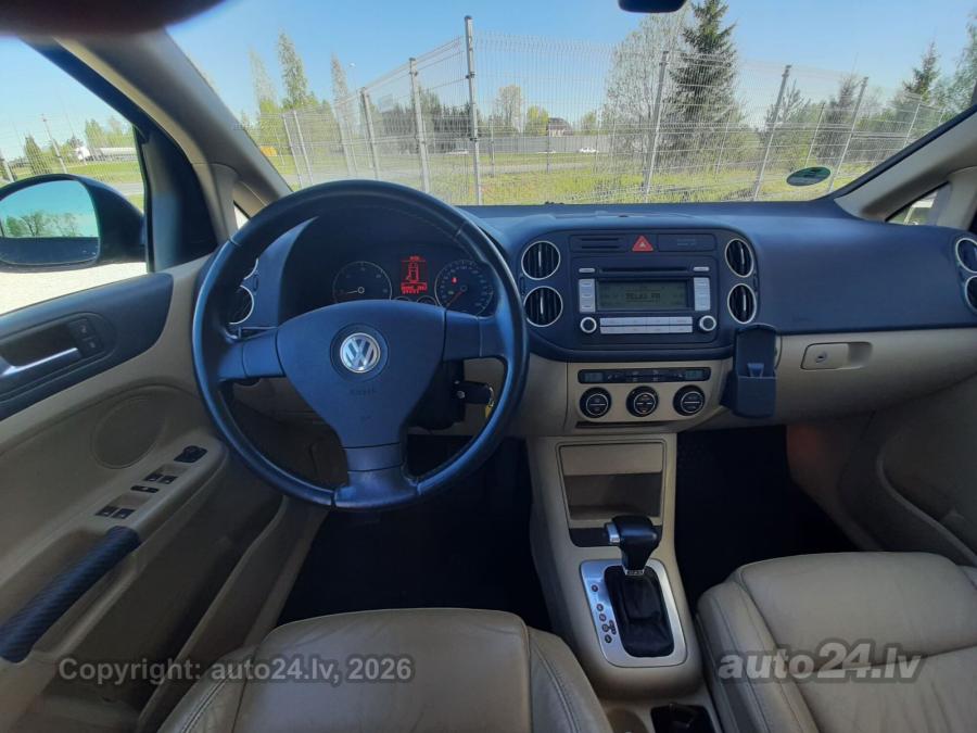 Volkswagen Golf Plus 2006 Tartu, ar dzinēja tilpumu 2.00 L un nobraukumu 201 tūkst. km par 3800 €, foto 15 vietnē AUTOMOTO.COM.LV