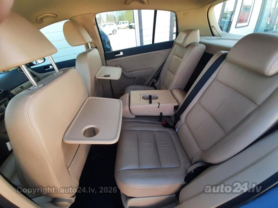 Volkswagen Golf Plus 2006 Tartu, ar dzinēja tilpumu 2.00 L un nobraukumu 201 tūkst. km par 3800 €, foto 16 vietnē AUTOMOTO.COM.LV